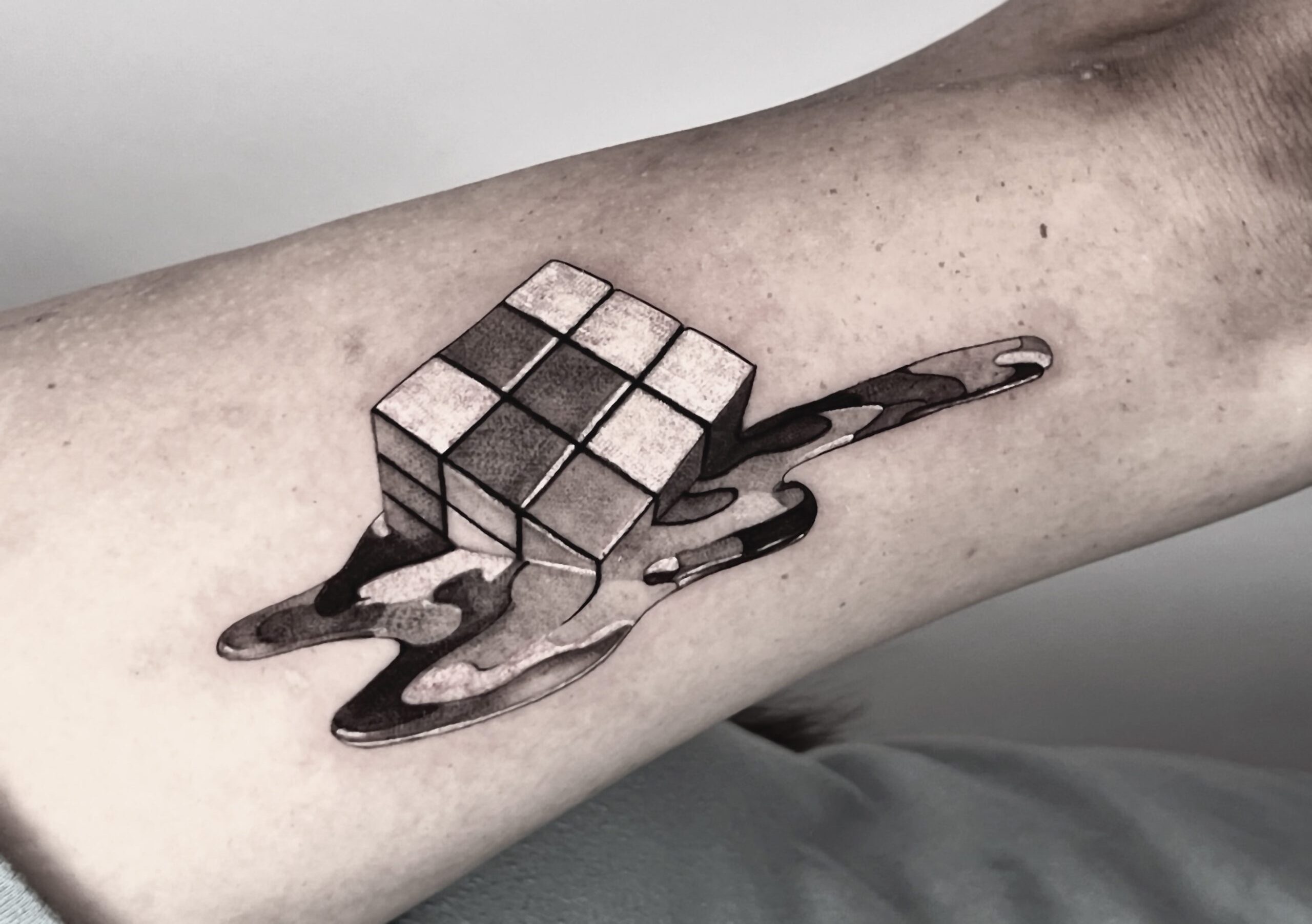 Chrome Tattoos: The Futuristic Ink Trend Taking Over the Tattoo World